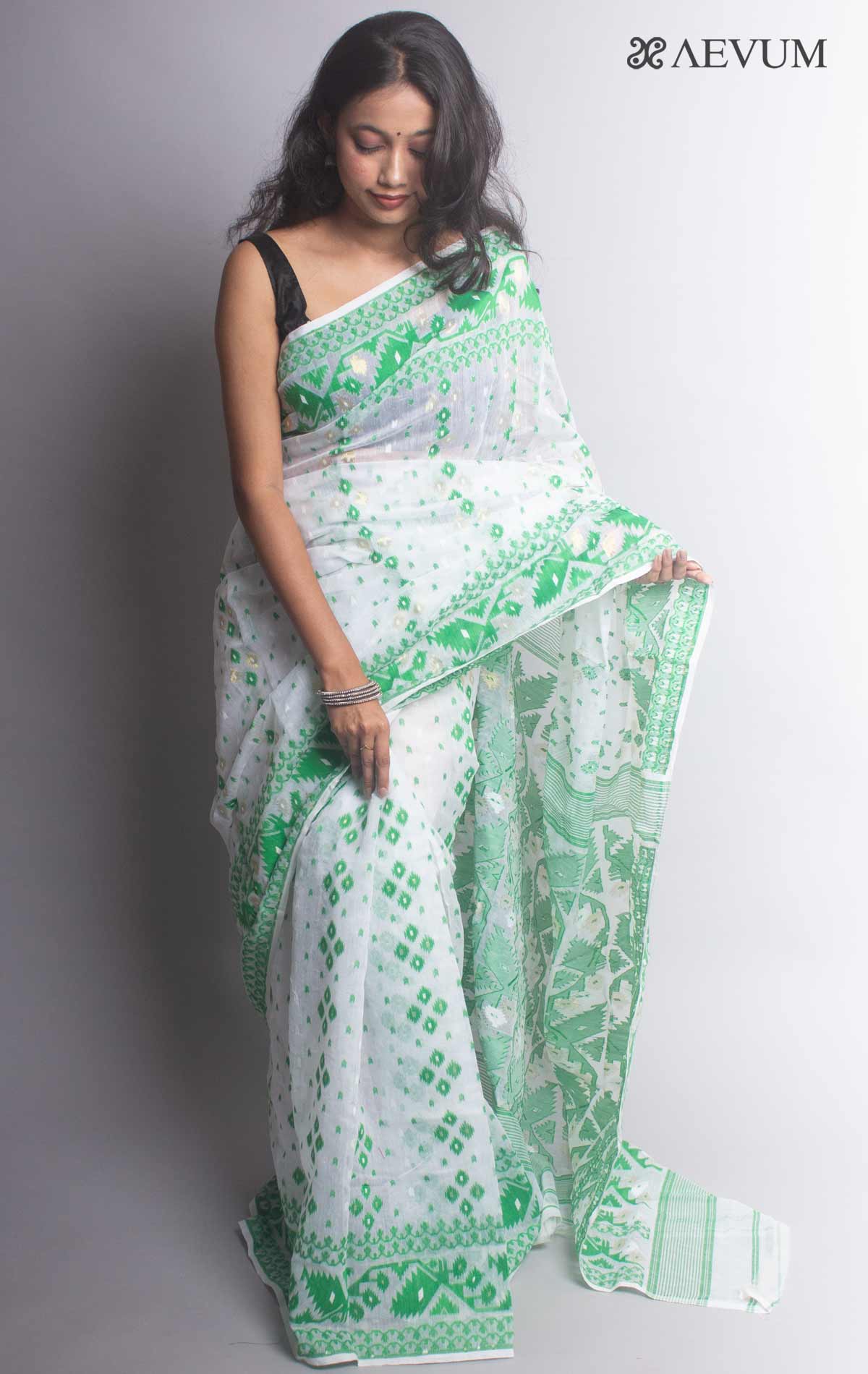 Bangladeshi Style Jamdani Saree - 15203 – AEVUM
