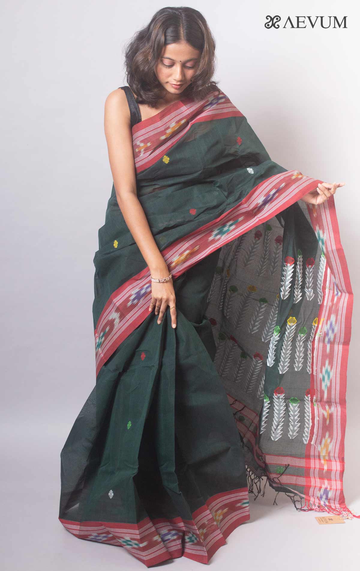 Pure Cotton Sambalpuri Border Handwoven Jamdani Saree - 18698 – AEVUM