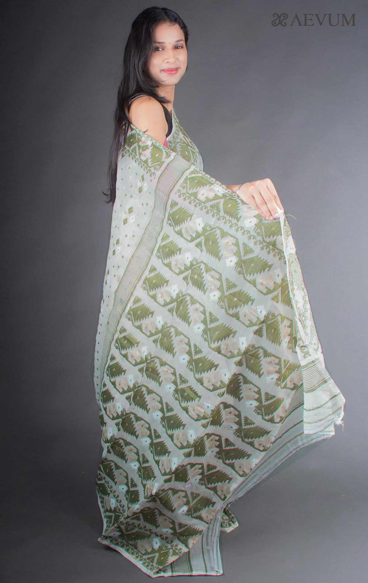 Bangladeshi Style Beli Phool Jamdani Saree - 6437 – AEVUM