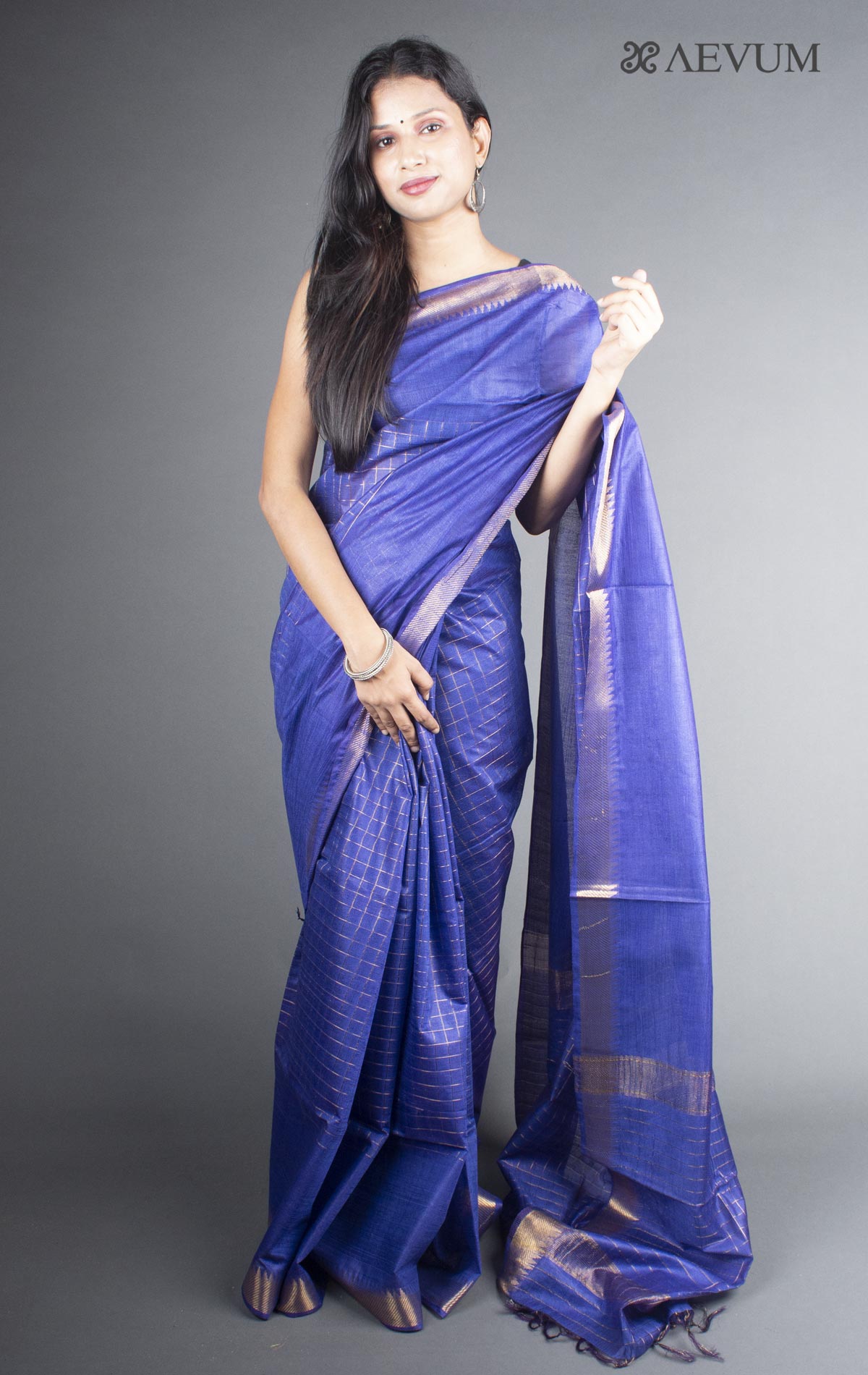 Kota Silk Medium Check Saree - 5820 – AEVUM